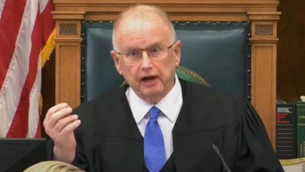 BREAKING: Judge In Rittenhouse Trial Makes BOMBSHELL STATEMENT – The ...